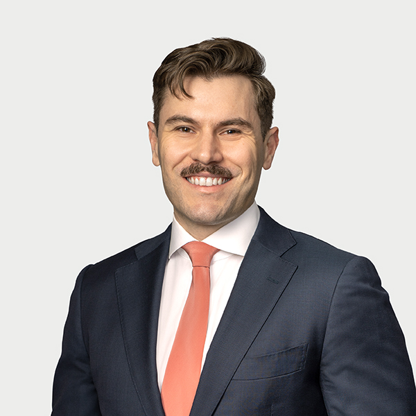 Barone, Luca L. - Gibson Dunn