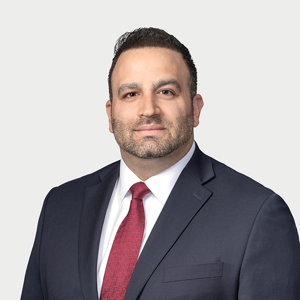 Giannattasio, Robert D. - Gibson Dunn