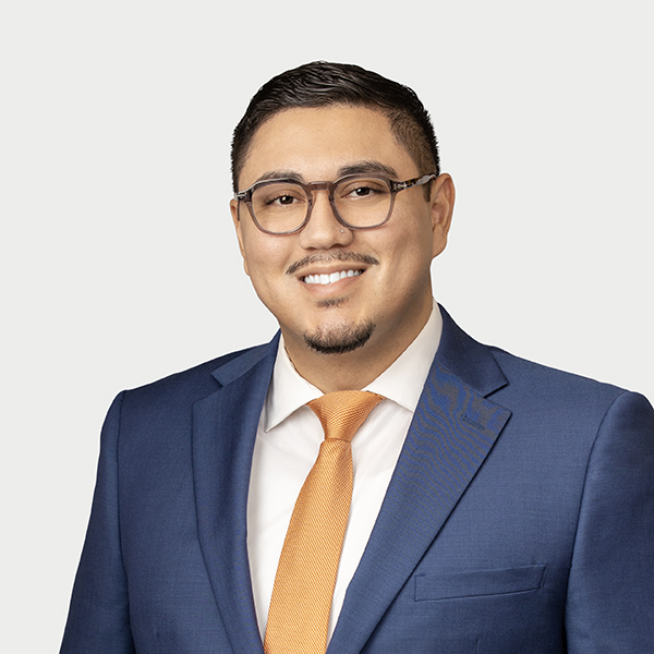 González Medina, Héctor - Gibson Dunn