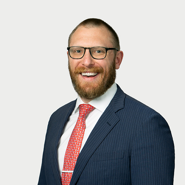 Hubbard, Brad G. - Gibson Dunn