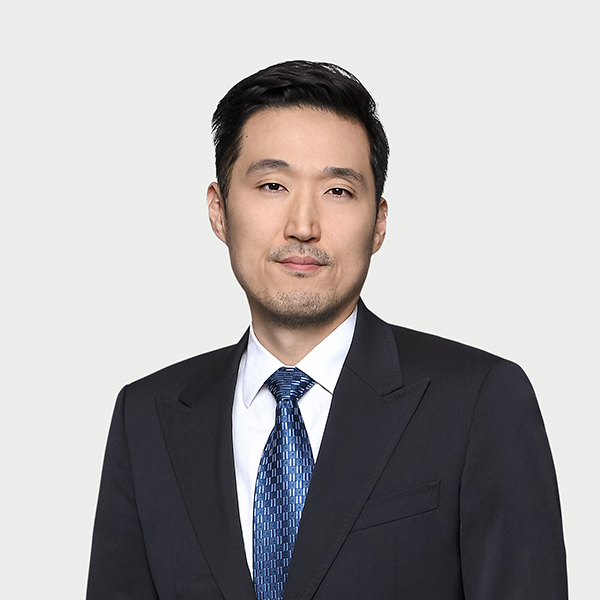 Lee, Philip J. - Gibson Dunn