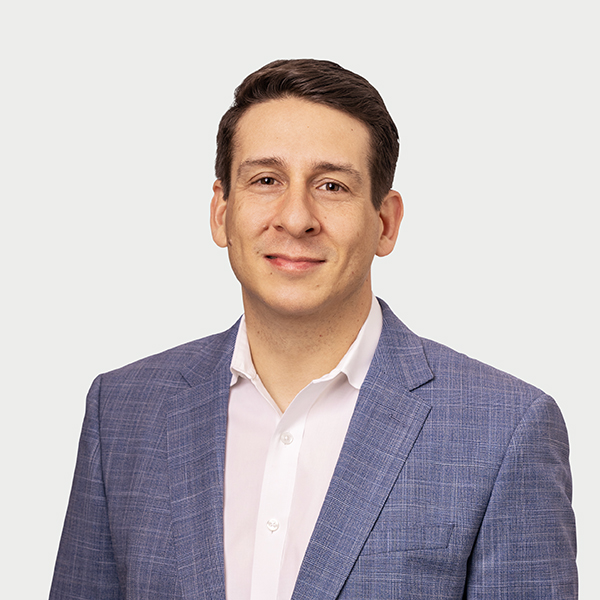 Mircheff, Alexander K. - Gibson Dunn