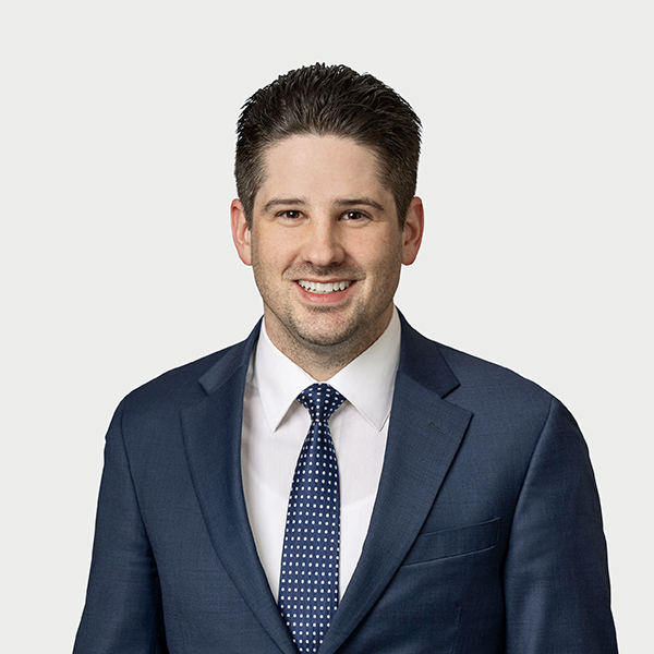 Stinnett, Graham M. - Gibson Dunn