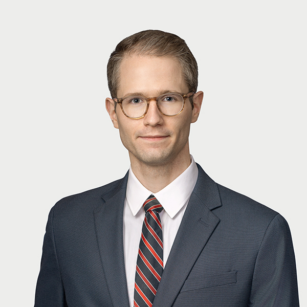 Scott, Christopher - Gibson Dunn