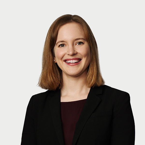 Olave, Macey L. - Gibson Dunn