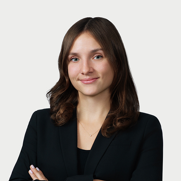 Bucholtz, Emily - Gibson Dunn