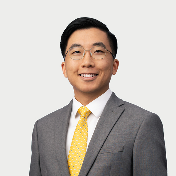 Chau, Peter - Gibson Dunn