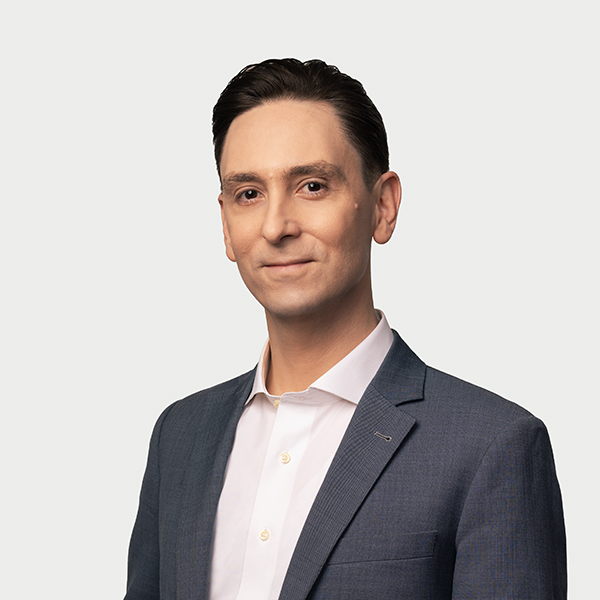 Pearsall, Patrick W. - Gibson Dunn